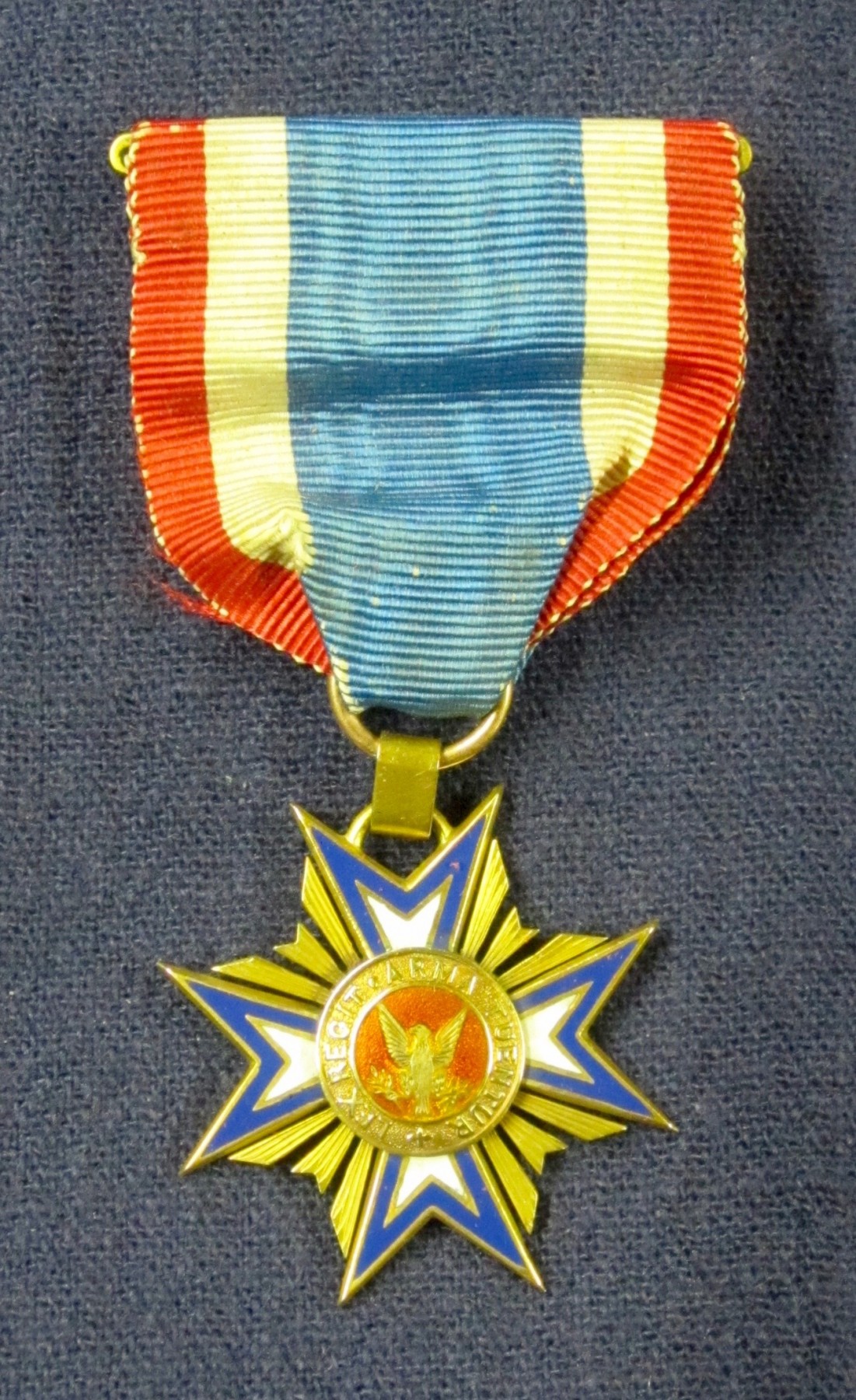 Portrait & MOLLUS Medal of CW Captain | J. Mountain Antiques