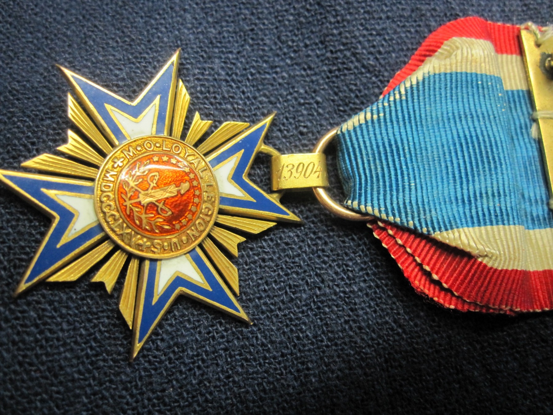 Portrait & MOLLUS Medal of CW Captain | J. Mountain Antiques