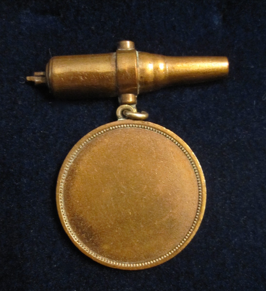 1897 Heavy Art'y 1st Class Gunner Badge & Photo | J. Mountain Antiques