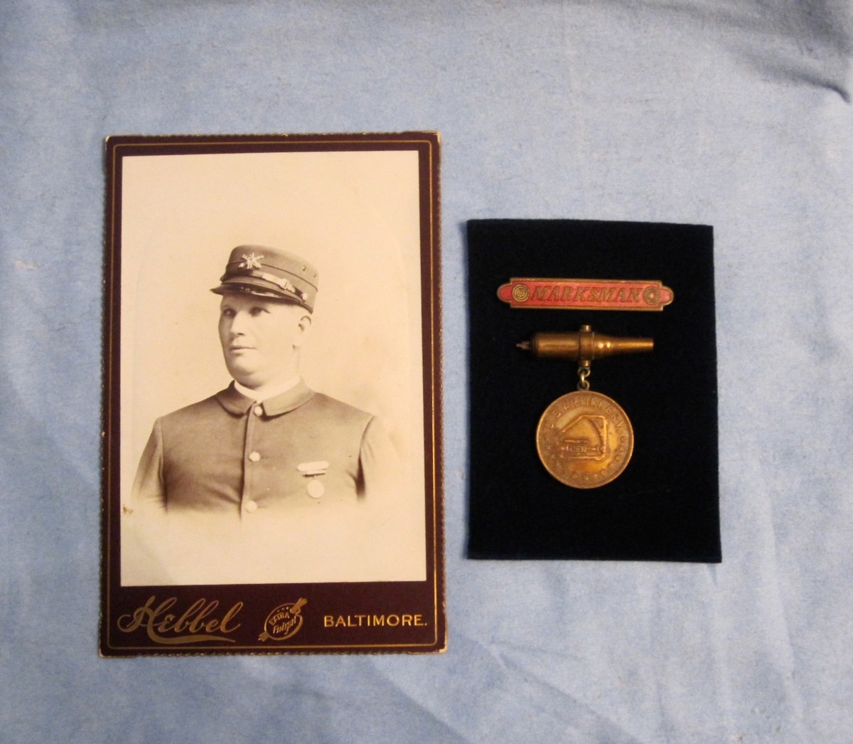 1897 Heavy Art'y 1st Class Gunner Badge & Photo | J. Mountain Antiques