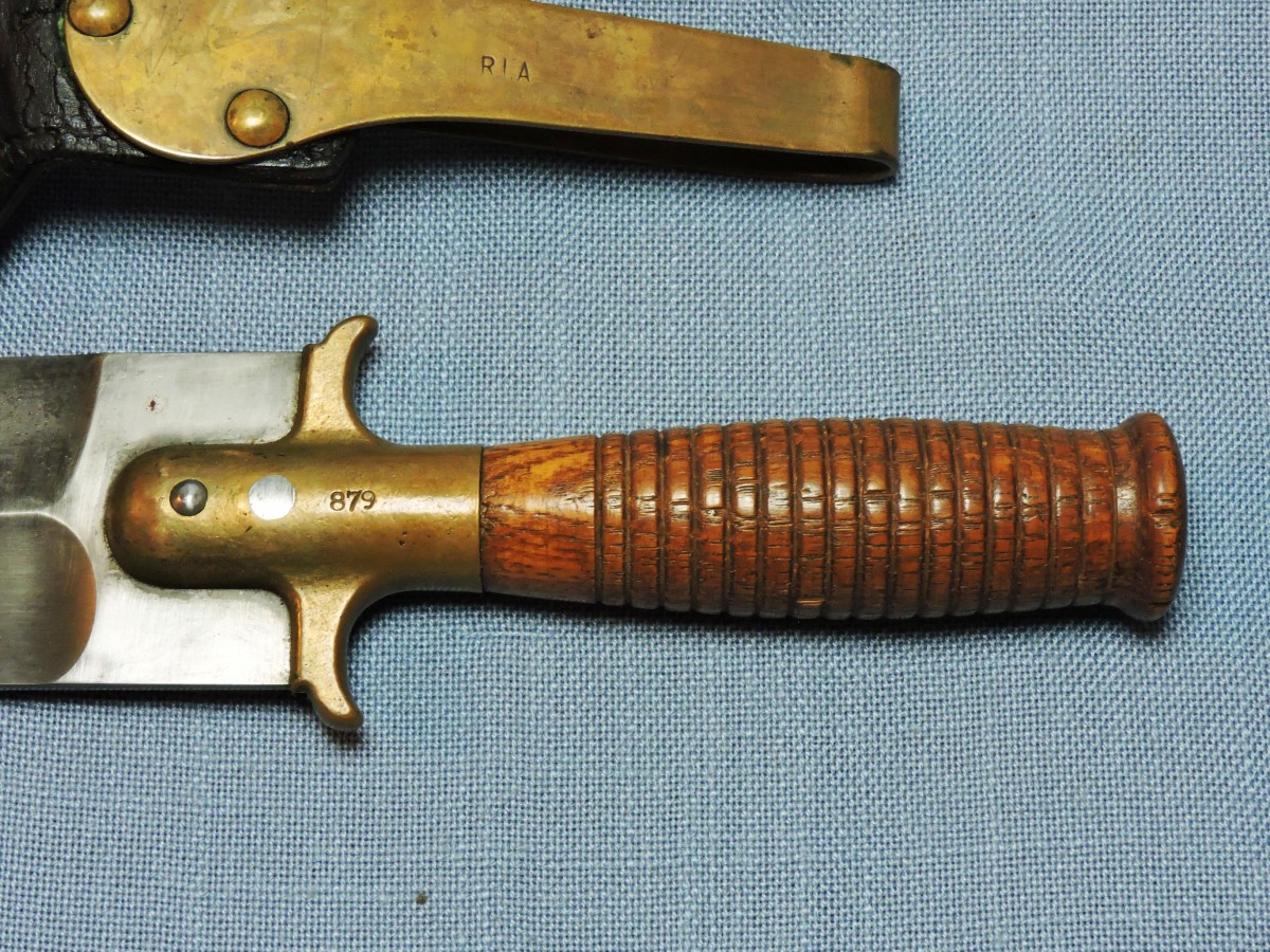M1880 Hunting Knife & Modified Scabbard | J. Mountain Antiques