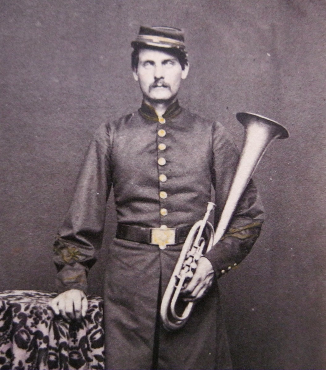 CDV- Federal Bandsman With Brass Saxhorn – SOLD | J. Mountain Antiques