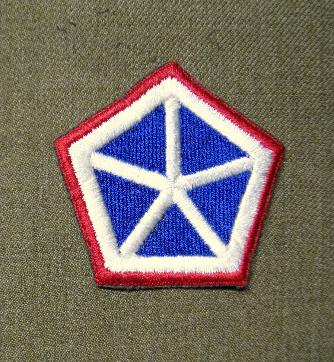 WWII Era 5th Corps Artillery Patch – Red Border – SOLD | J. Mountain ...