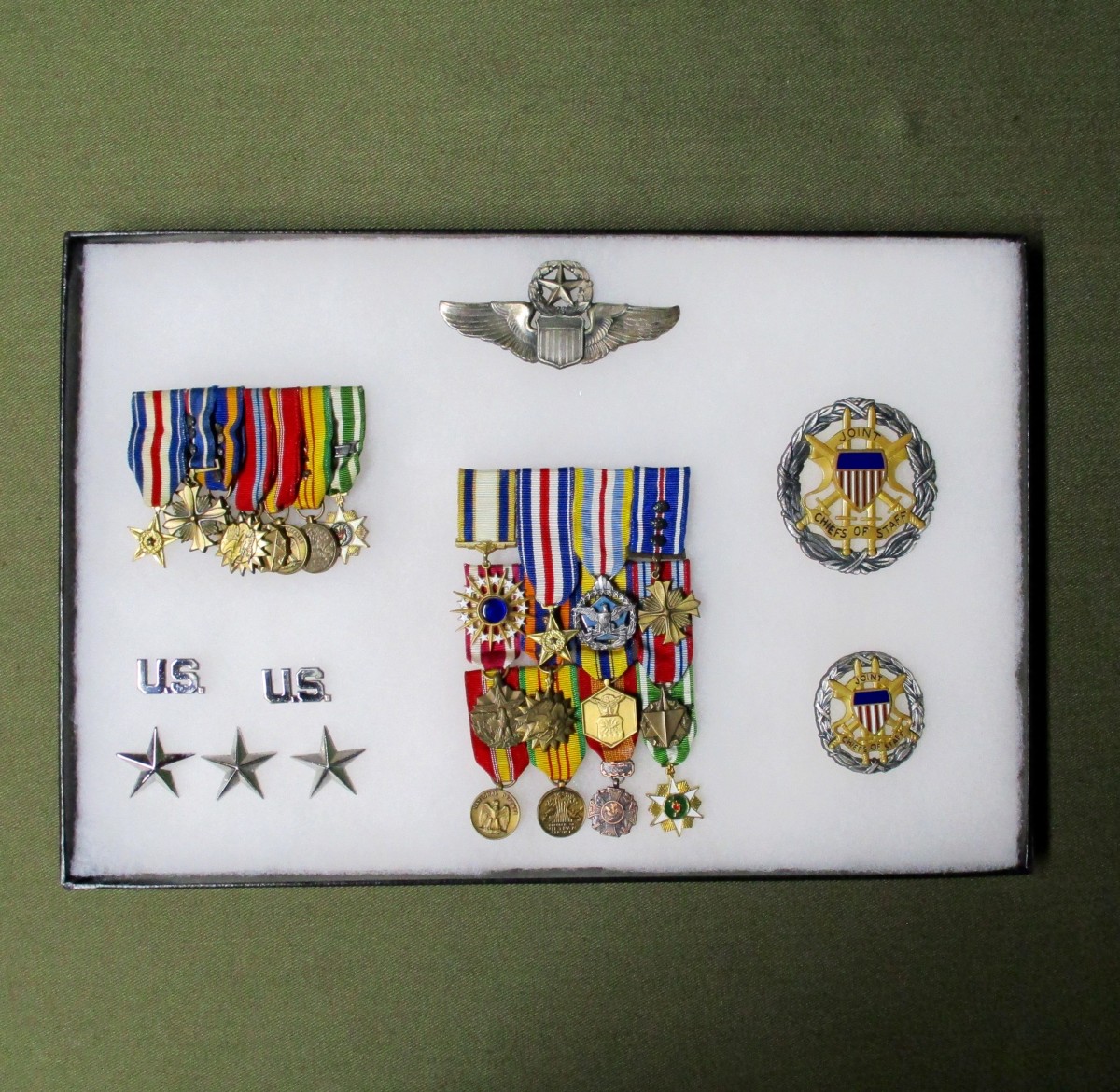 Miniature medals, Badges, Wings and Insignia For USAF Lt. General ...