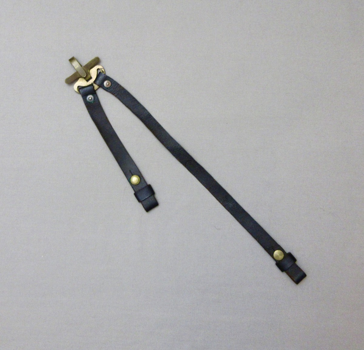 1859 Pattern Stuart Attachment Saber Hangers – SOLD | J. Mountain Antiques