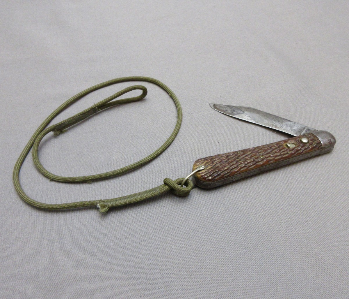 M2 U.S. Paratrooper Pocket Knife With Lanyard- Schrade Co – SOLD | J ...