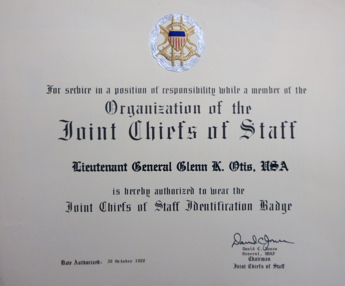 Joint Chiefs Of Staff Badge- Sterling – & Certificate For Lt. General ...