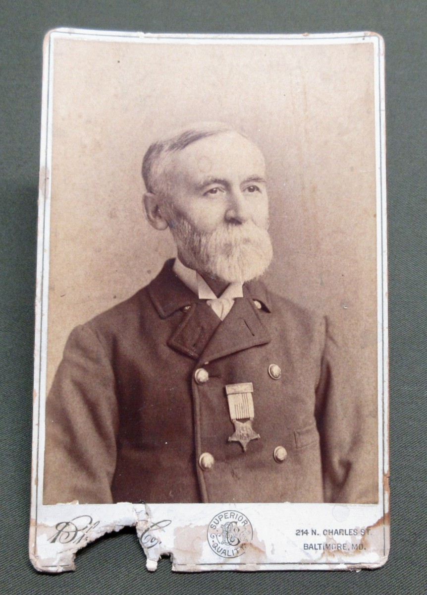 G.A.R. Cabinet Photo, Paper, Hat Cord, Cavalry “C” Buttons – Oliver A ...