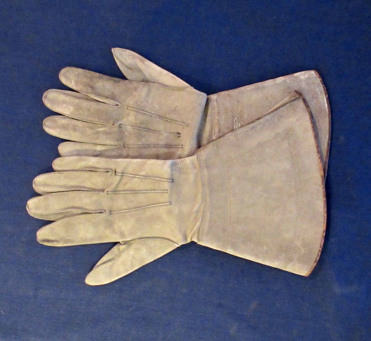 Private Purchase Gauntlets-Spanish American War Era. – SOLD | J ...